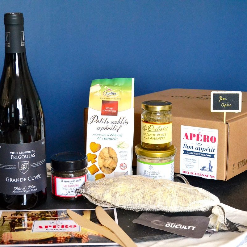 Our French gourmet snacks in a unique gift box | lagourmetbox.com